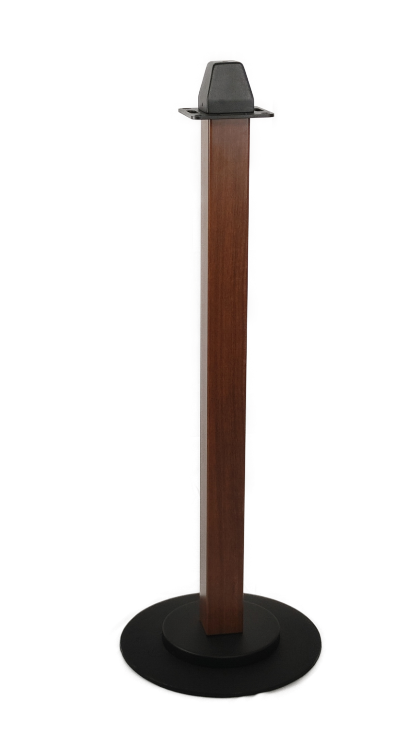 Wooden Outdoor Stanchions, Post and Rope Barriers