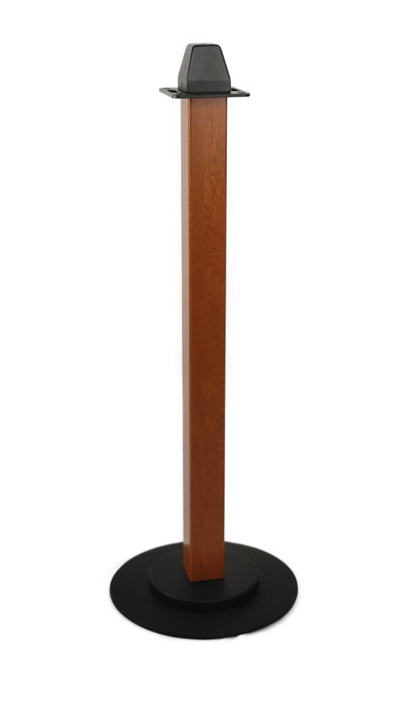 Wooden Outdoor Stanchions, Post and Rope Barriers